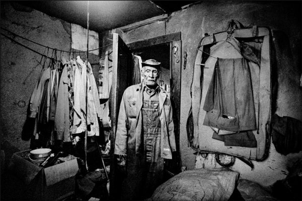 Οι εντυπωσιακές ασπρόμαυρες φωτογραφίες του Matt Black [B&W] | Consider...